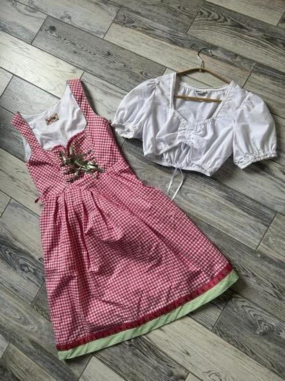 DIRNDL  set