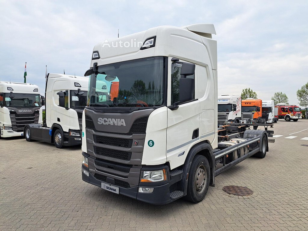 Scania R 460 B4x2NB vozilo za prevoz kontejnera
