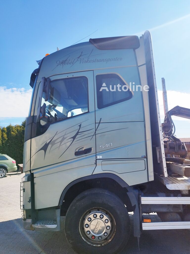 Volvo FH 540 kamion za prevoz drva