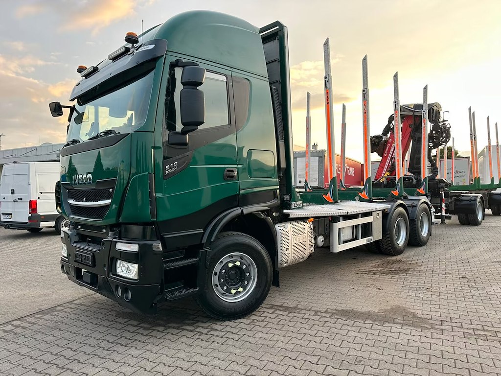 IVECO X-WAV 510 6x4BL / crane kamion za prevoz drva