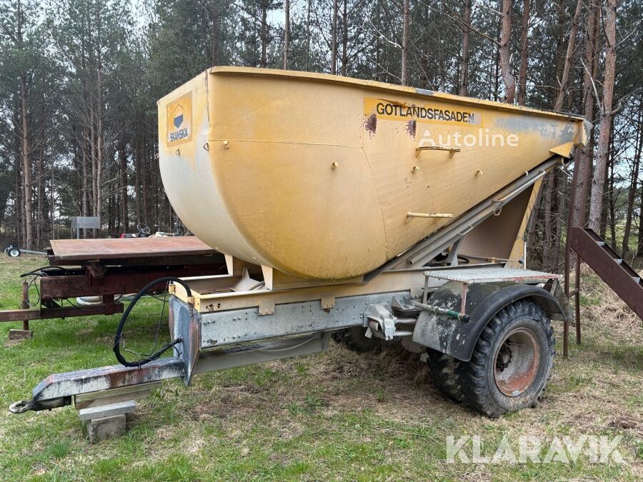 Prodaje se Högtippandevagn prikolicu kiper na aukciji
