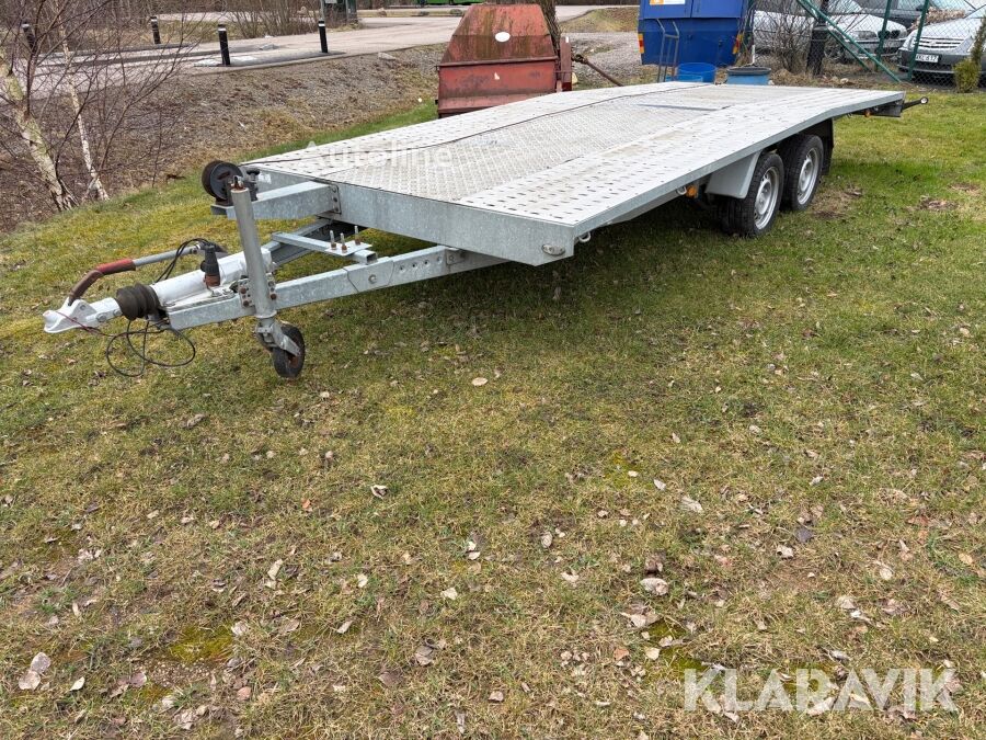 Prodaje se NIEWIADOW 3.5 Ton prikolicu autotransportera na aukciji