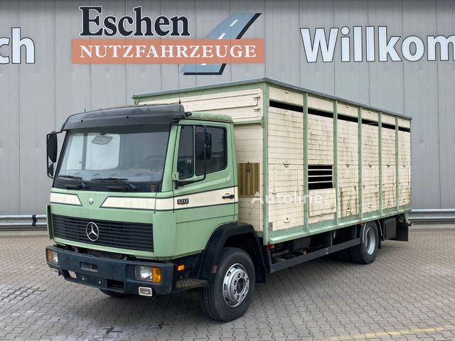 Mercedes-Benz 1317 L kamion za prevoz stoke