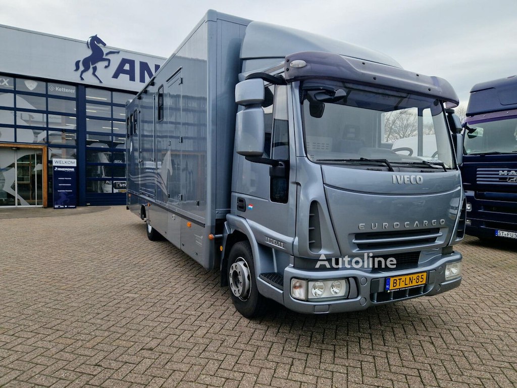 IVECO ML120 kamion za prevoz konja