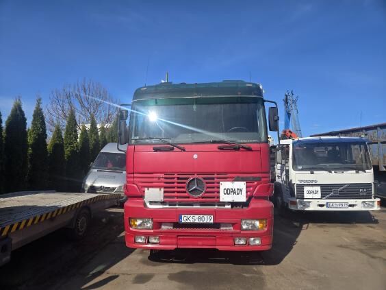 Mercedes-Benz actros 26.480 kamion za prevoz metalnog otpada