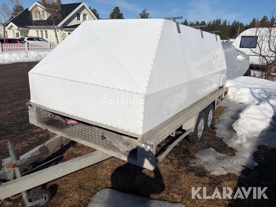 Prodaje se Lööve ssläp Lööve aluminium auto prikolicu na aukciji