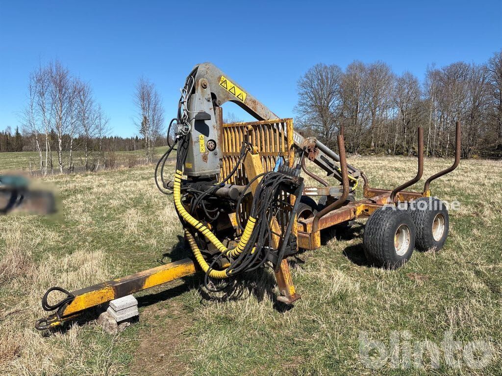 Prodaje se Källefall 75 med kran 5.1 m šumarsku prikolicu na aukciji