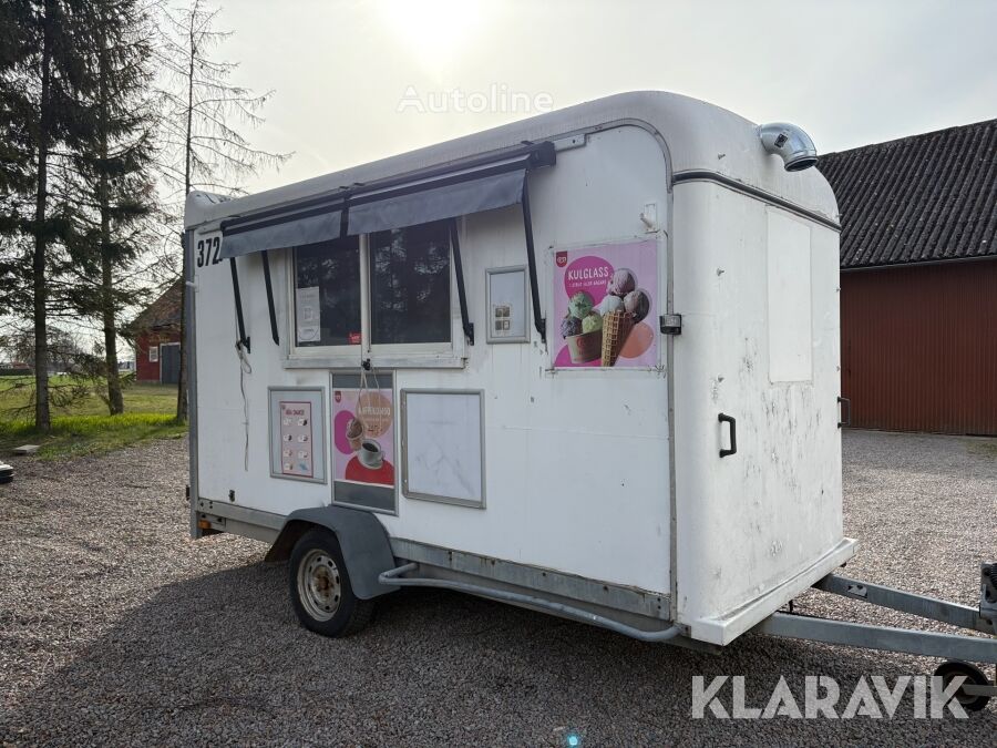 Prodaje se Foodtruck/Matvagn med köksutrustning prikolicu kiosk na aukciji