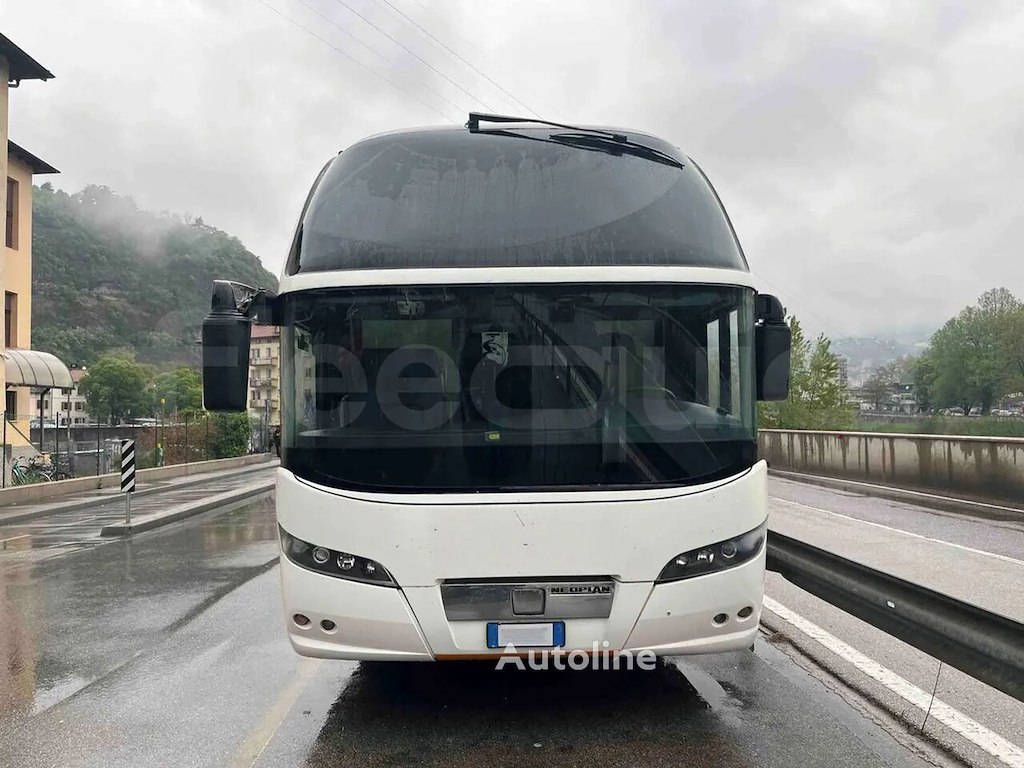 Neoplan Cityliner turistički autobus