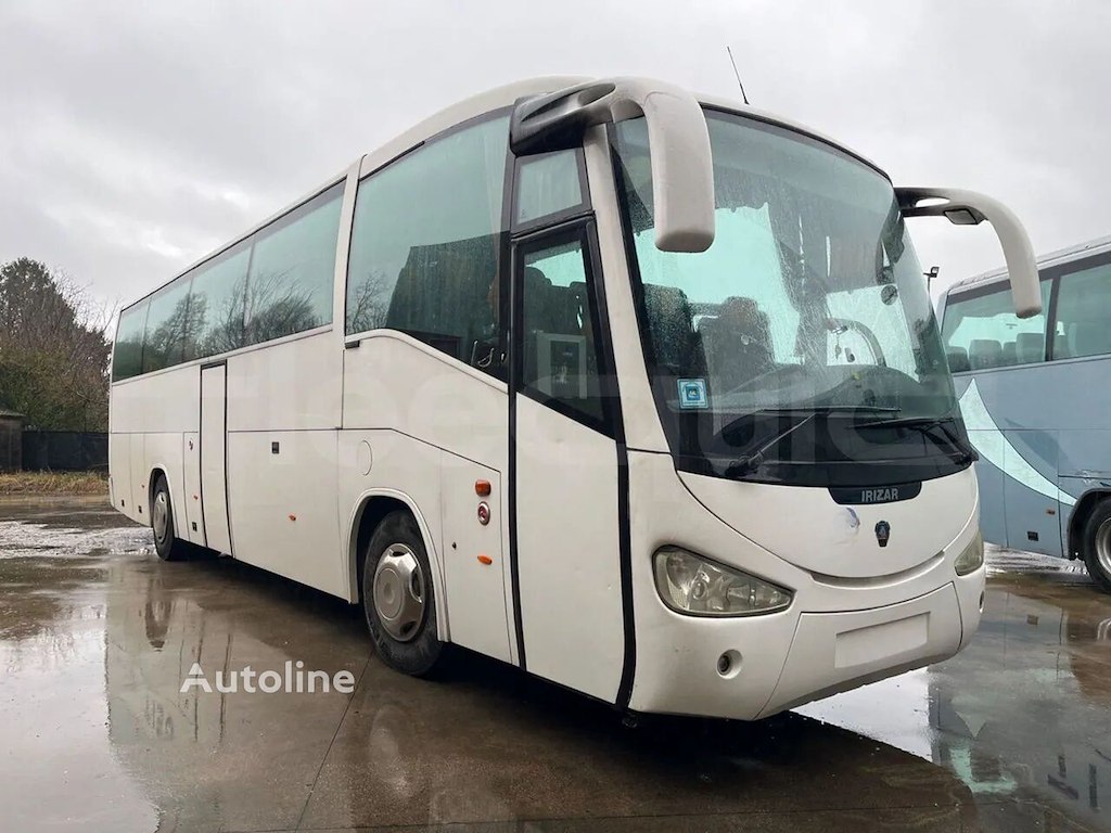 Prodaje se Irizar Scania turistički autobus na aukciji