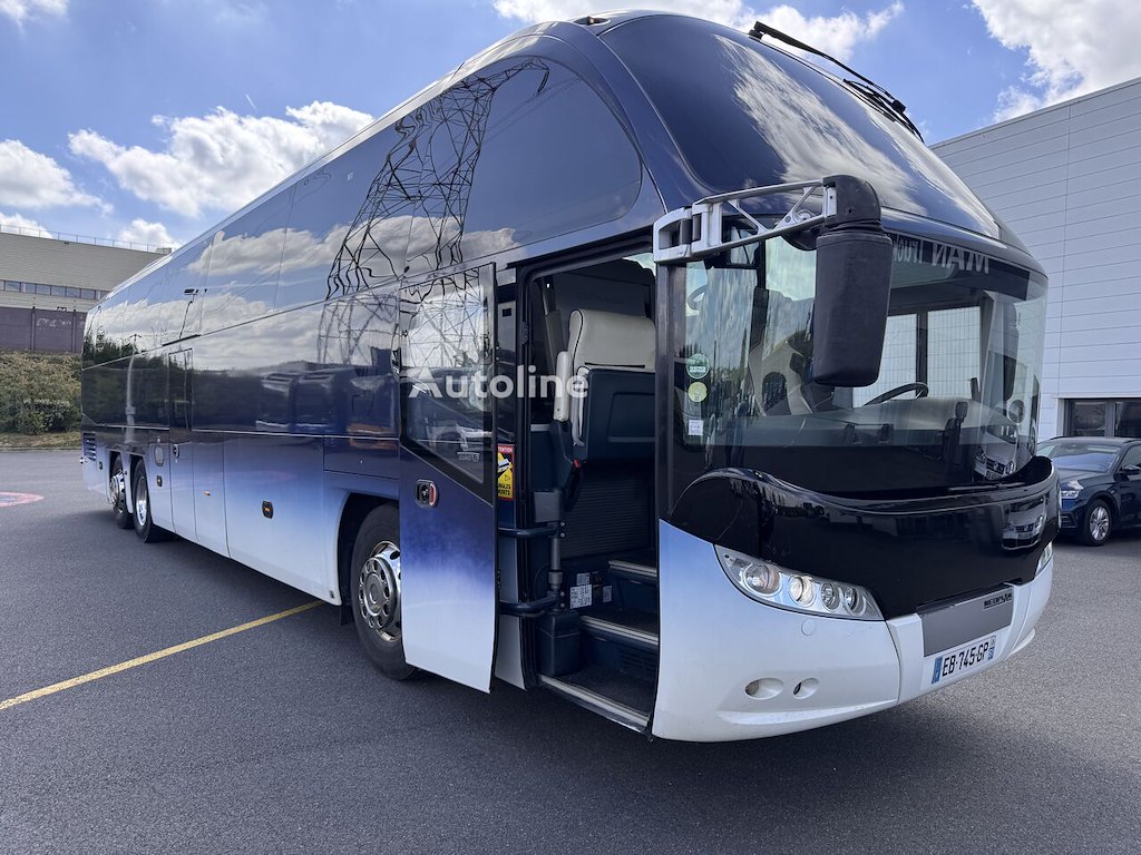 Neoplan Cityliner turistički autobus