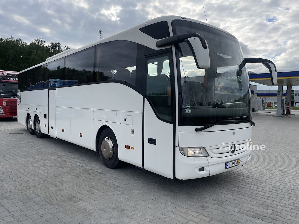 Mercedes-Benz Tourismo 16RHD turistički autobus