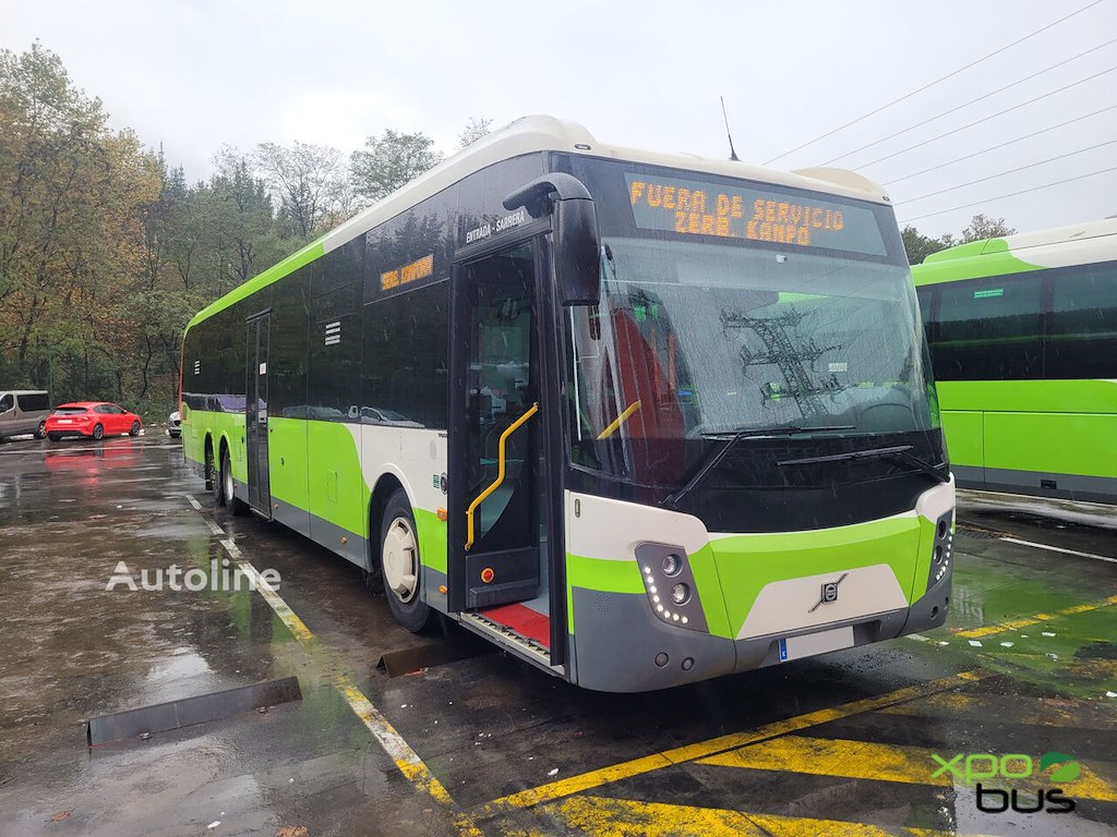 Volvo B9R LE 6X2 CASTROSUA MAGNUS 15mts. prigradski autobus