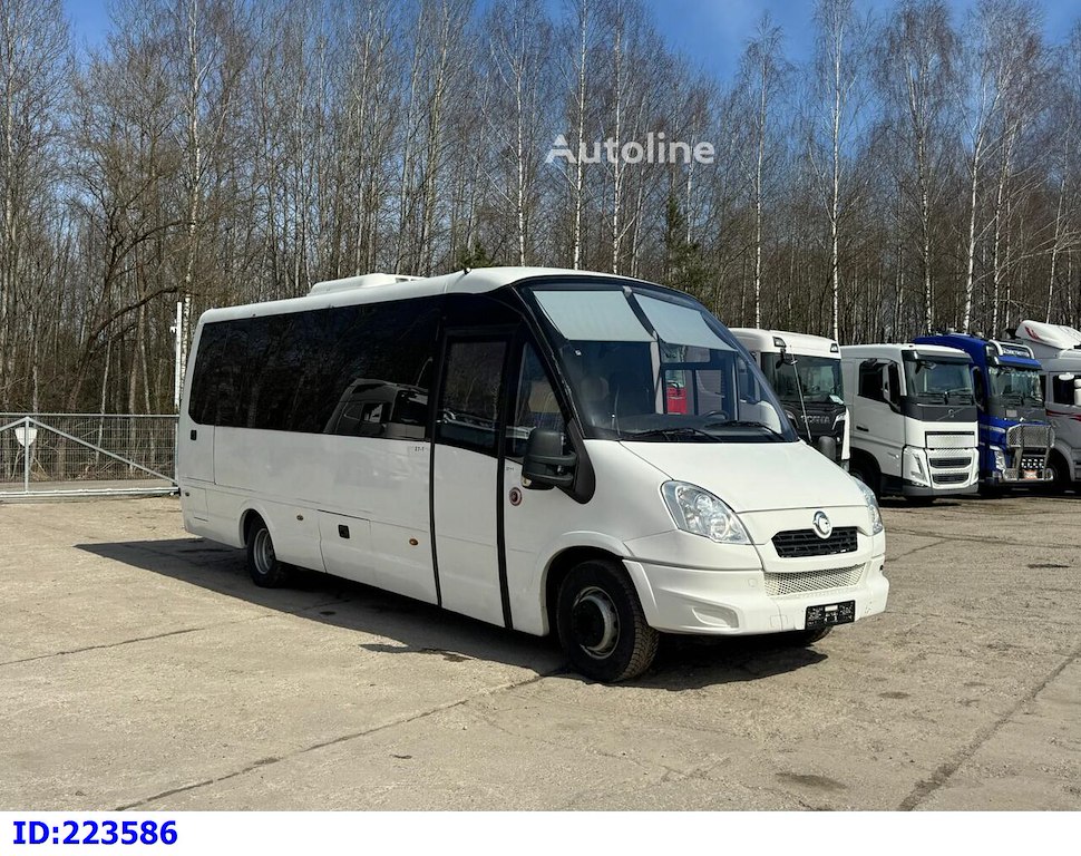 IVECO Rosero prigradski autobus