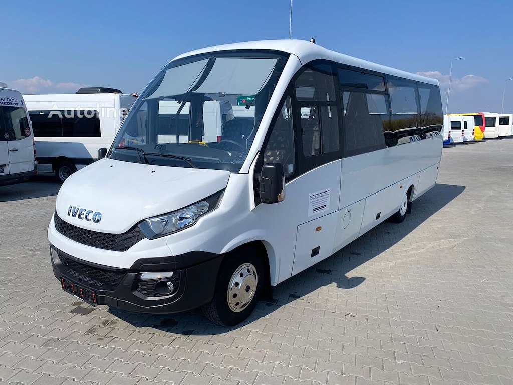 IVECO First prigradski autobus