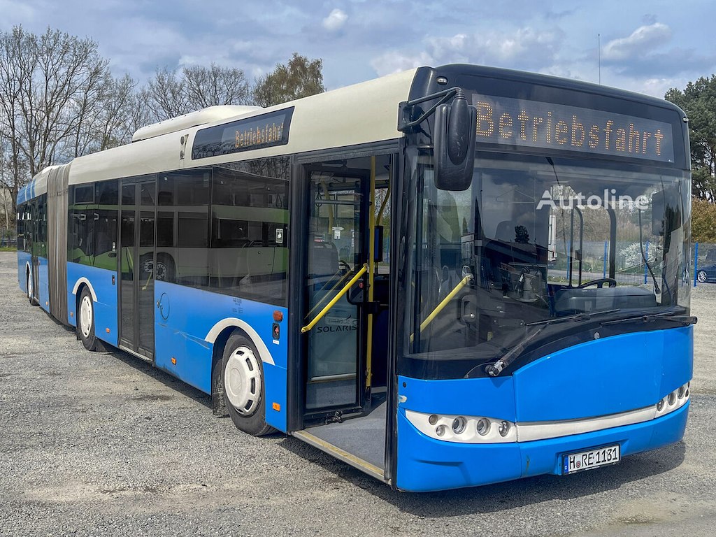Solaris Urbino 18 zglobni autobus