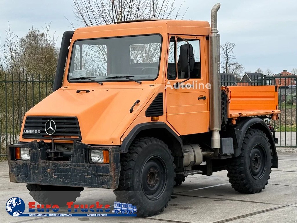 Unimog U90 univerzalna komunalna mašina
