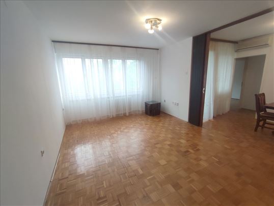 Matice srpske, 75m²,3.0, mogucnost opremanja