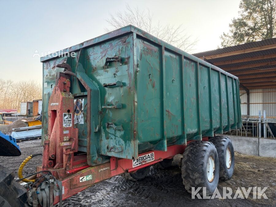 Prodaje se multilift kontejner na aukciji