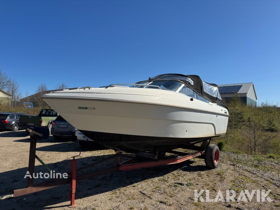 Prodaje se Daycruiser KMV 2100 čamac na aukciji