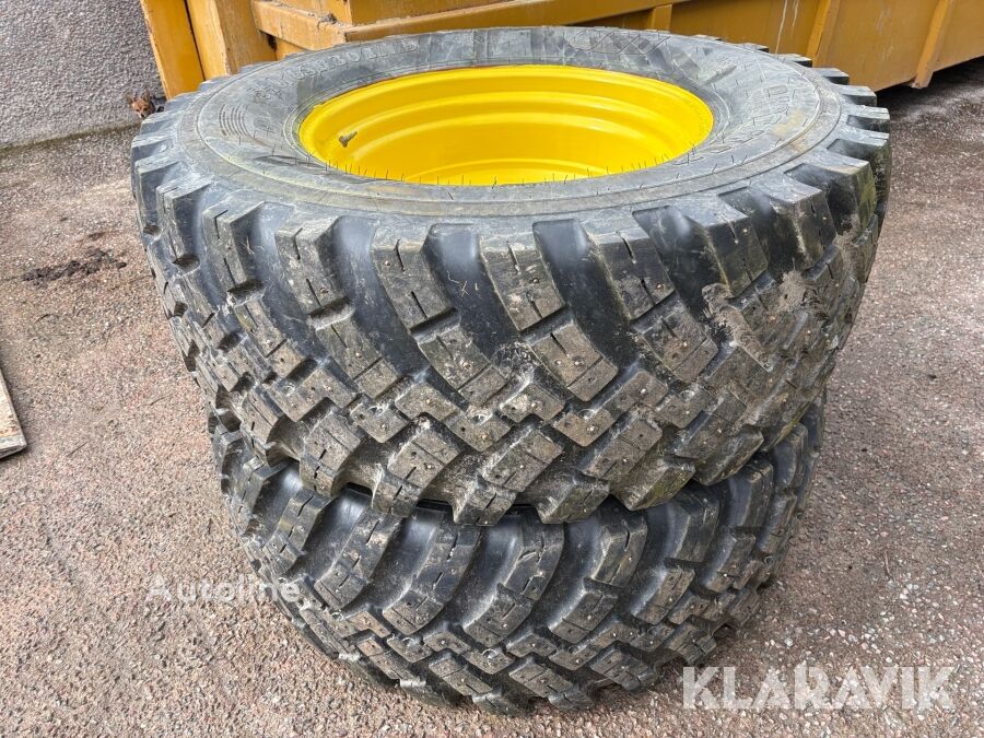 Prodaje se John Deere 540/65R30 IND točak na aukciji