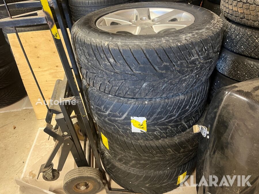 Prodaje se Hankook Däck Hankook 266/60 R 18 4st točak na aukciji