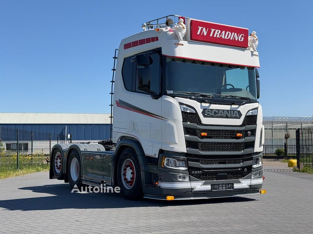 Novi Scania R530 V8 NGS NEW, SHOWTRUCK, INTERIOR, PREPARED PTO, SHOW. tegljač
