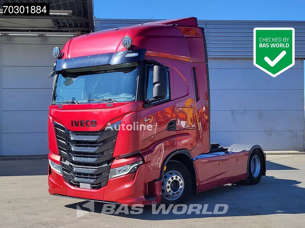 IVECO S-Way 570 4X2 Retarder 2xTanks Standklima ACC Navi tegljač
