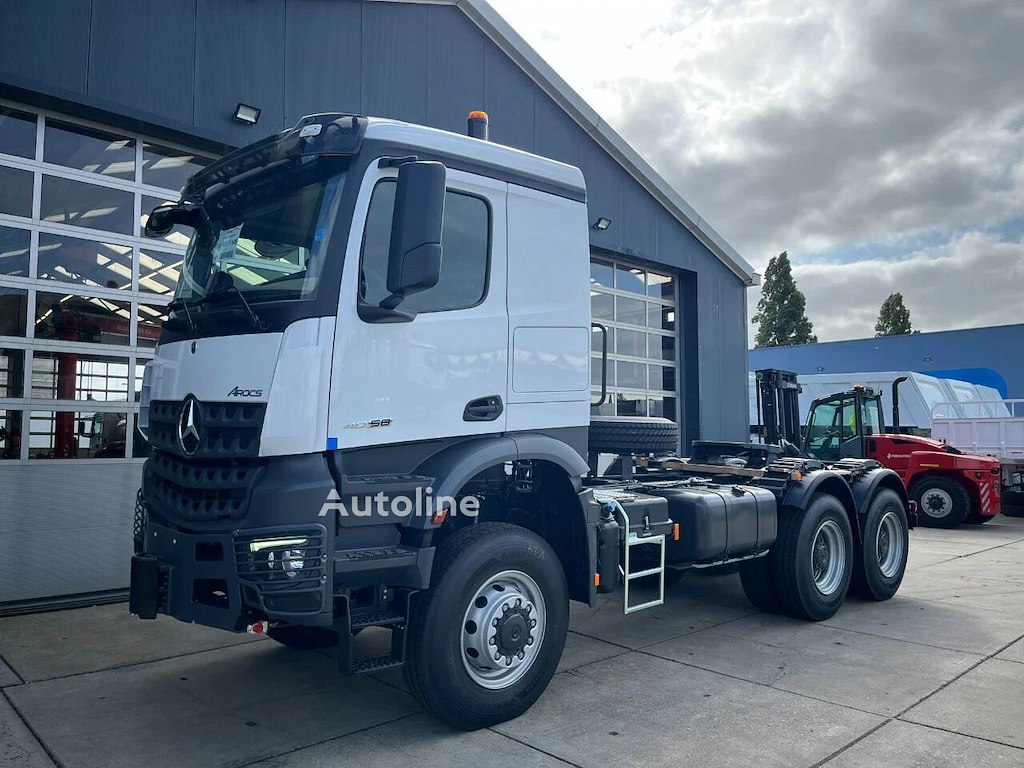Novi Mercedes-Benz Arocs 4058 AS 6x6 Tractor Head 180T Push Pull EURO-5 tegljač
