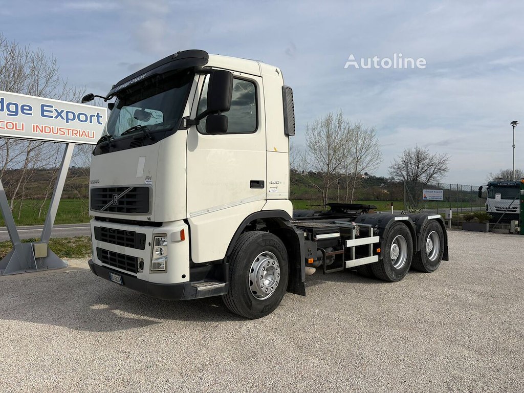Volvo FH 440 tegljač