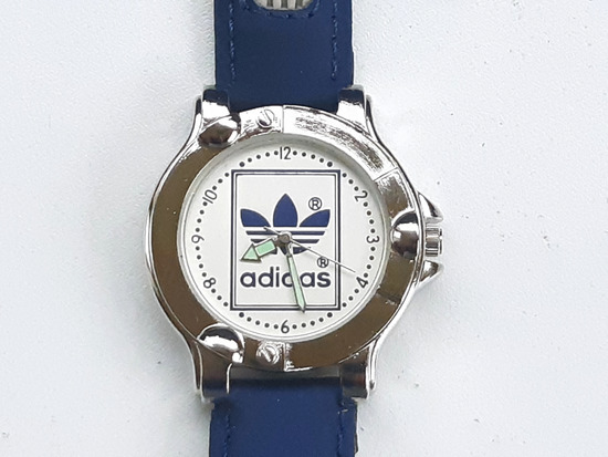 Vintage 90e ADIDAS mod 10-0032 sat NOVO