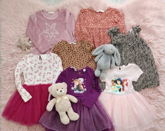 Paket od 7 haljina