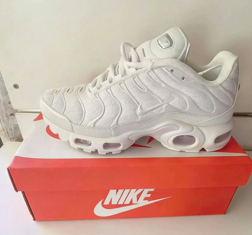 Nike Air Max Plus (TN) patike - Model: Air Max Plus TN - Boje