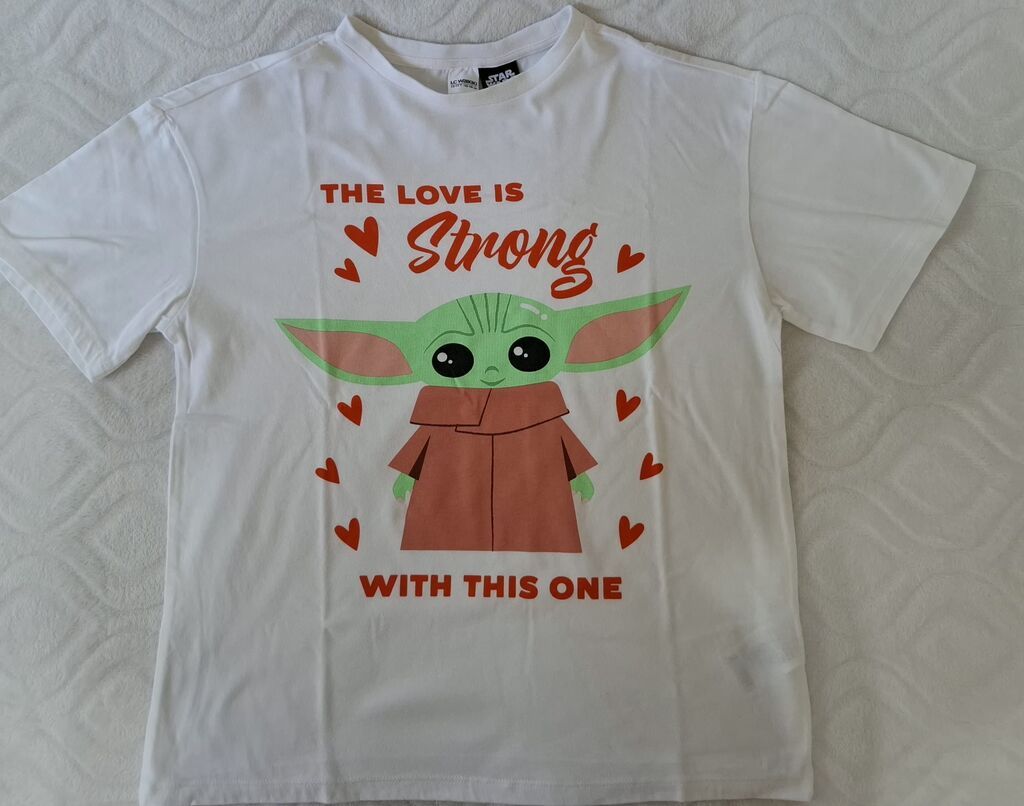 Majica Star Wars – Baby Yoda “The love is strong with this one”LC