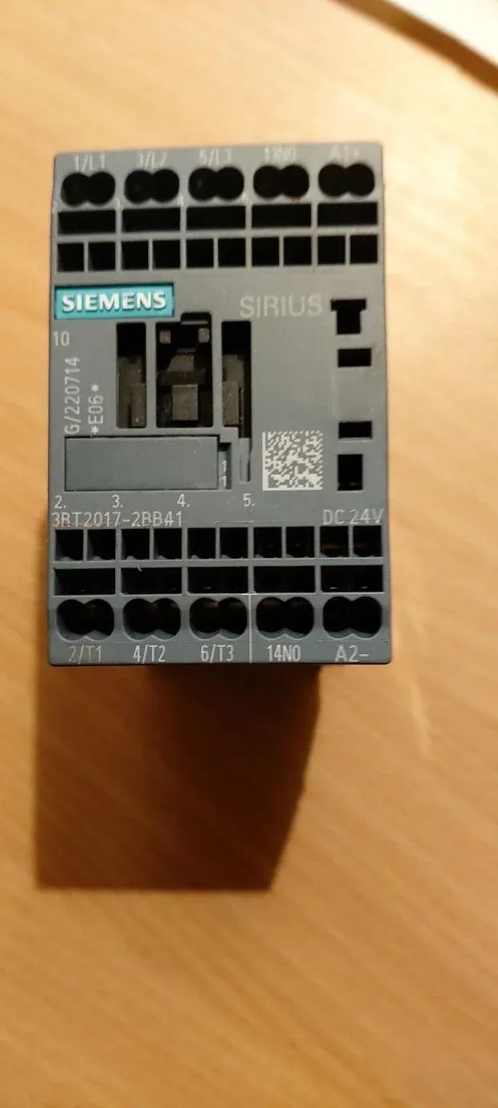 SIEMENS KONTAKTOR 3RT2017-2BB41 24VDC NEISPRAVAN | SIEMENS kontaktor