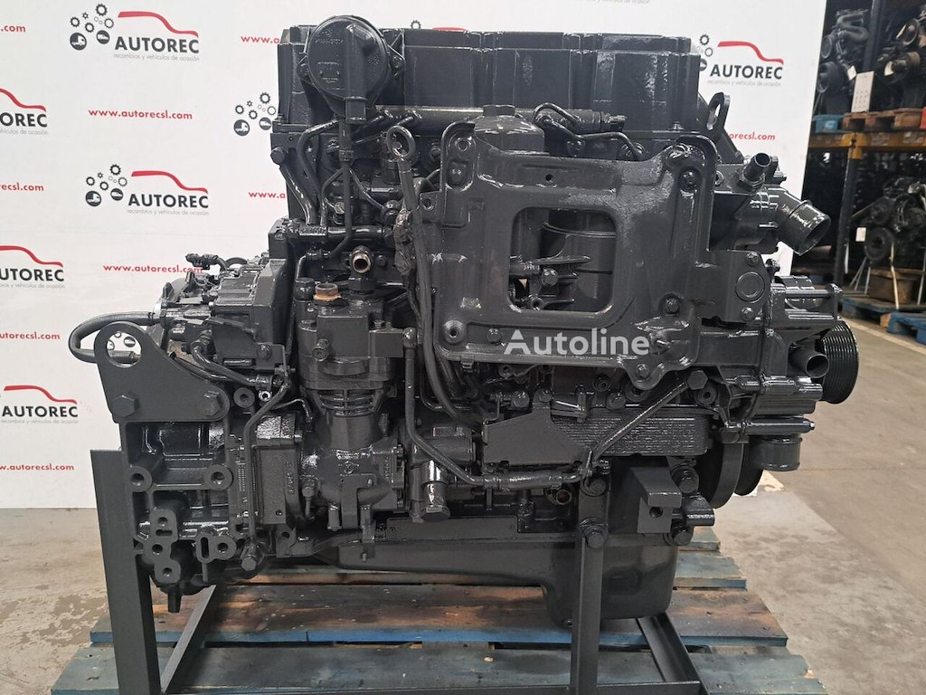 Renault DXI 5 10467243 motor za Renault Midlum 220 dxi kamiona