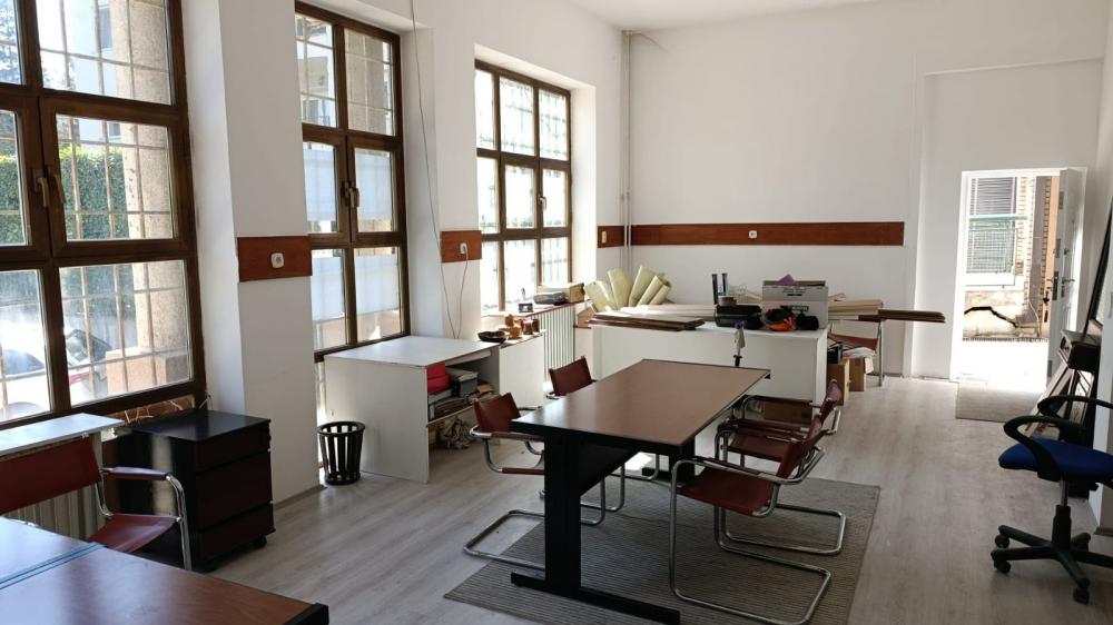 Autokomanda, poslovni prostor ID#19246
550 €