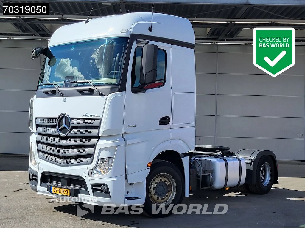 Mercedes-Benz Actros 1842 Actros 4X2 NL-Truck StreamSpace 2xTanks tegljač