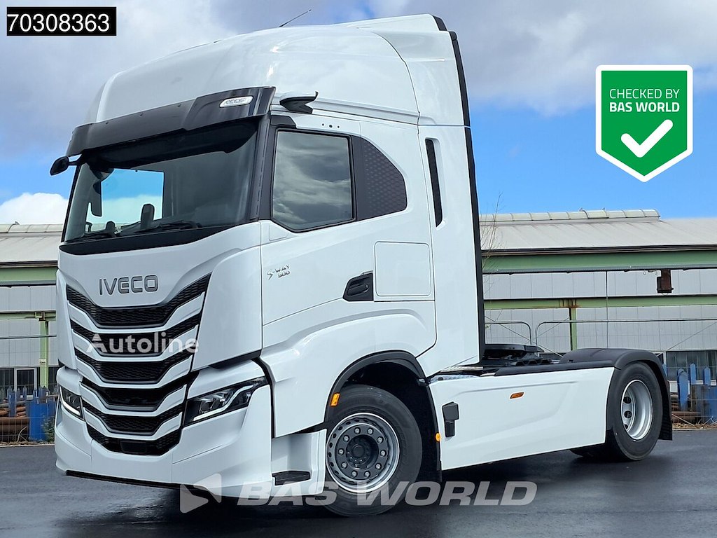 Novi IVECO S-Way 500 4X2 NEW! Retarder 2x Tanks Mirrorcams Navi LED Euro 6 tegljač