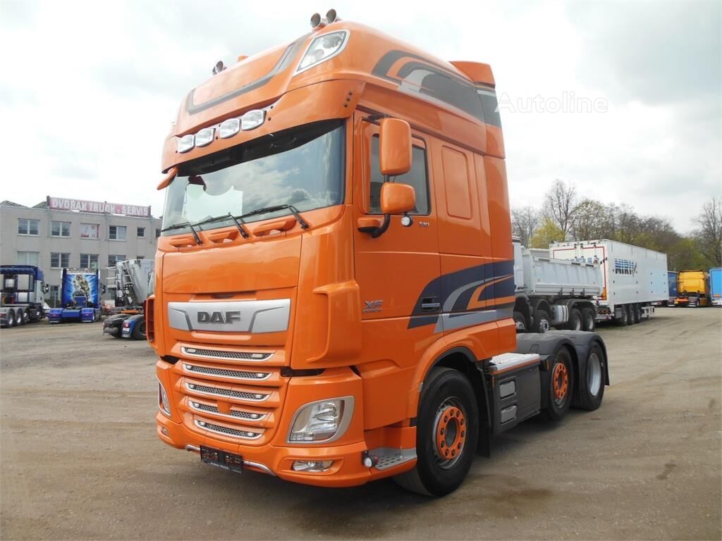 DAF XF 106.460 SSC, 6x2, Retarder, Zvedací + natáč tegljač