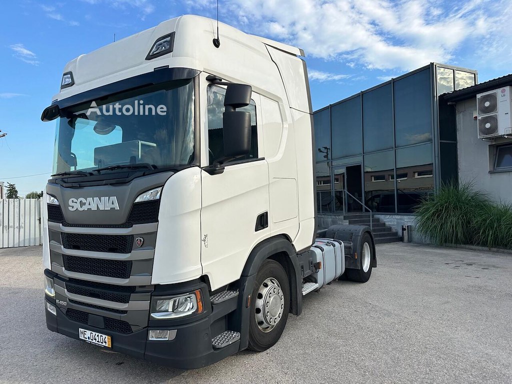 Scania R450 tegljač