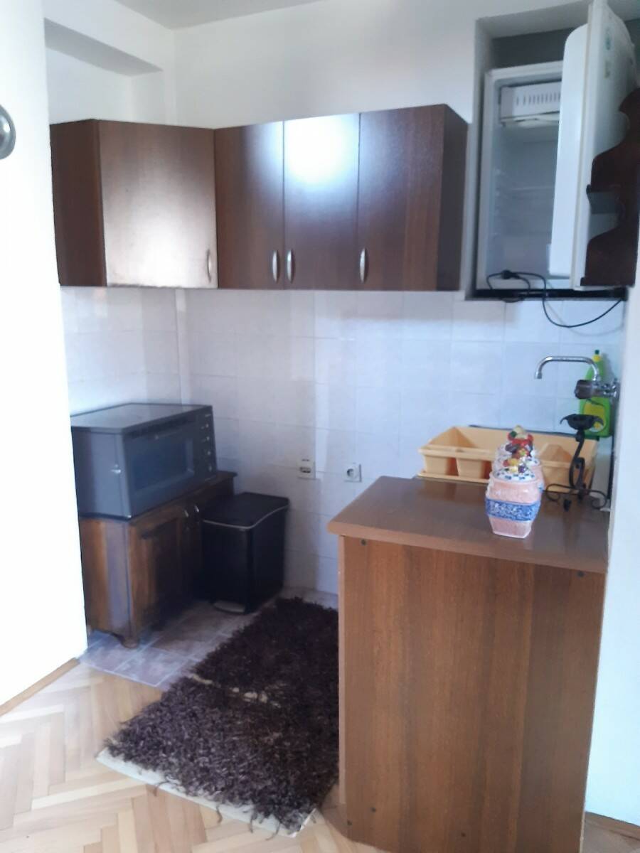 Kuća, Vranje - Centar | Izdavanje · 120m² · 420€