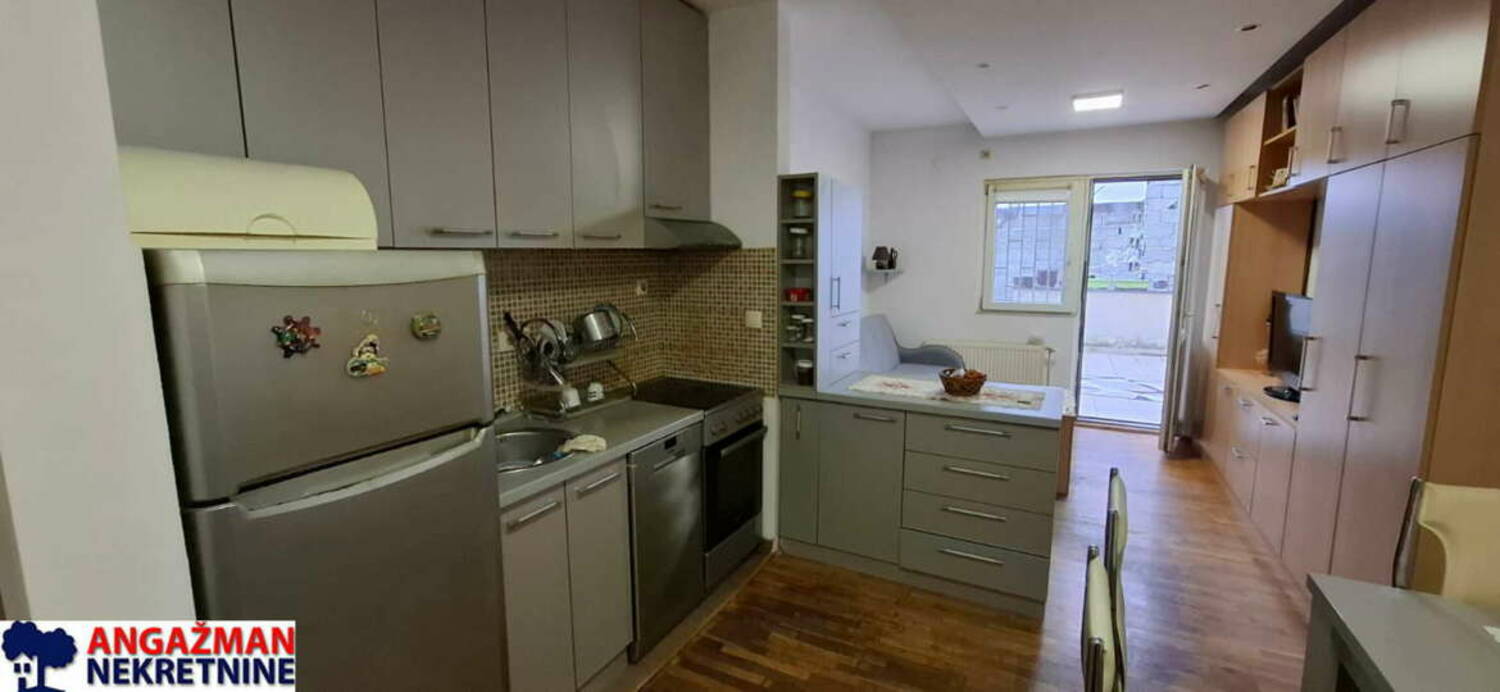 Garsonjera, Beograd - Kneževac | Izdavanje · 26m² · 270€