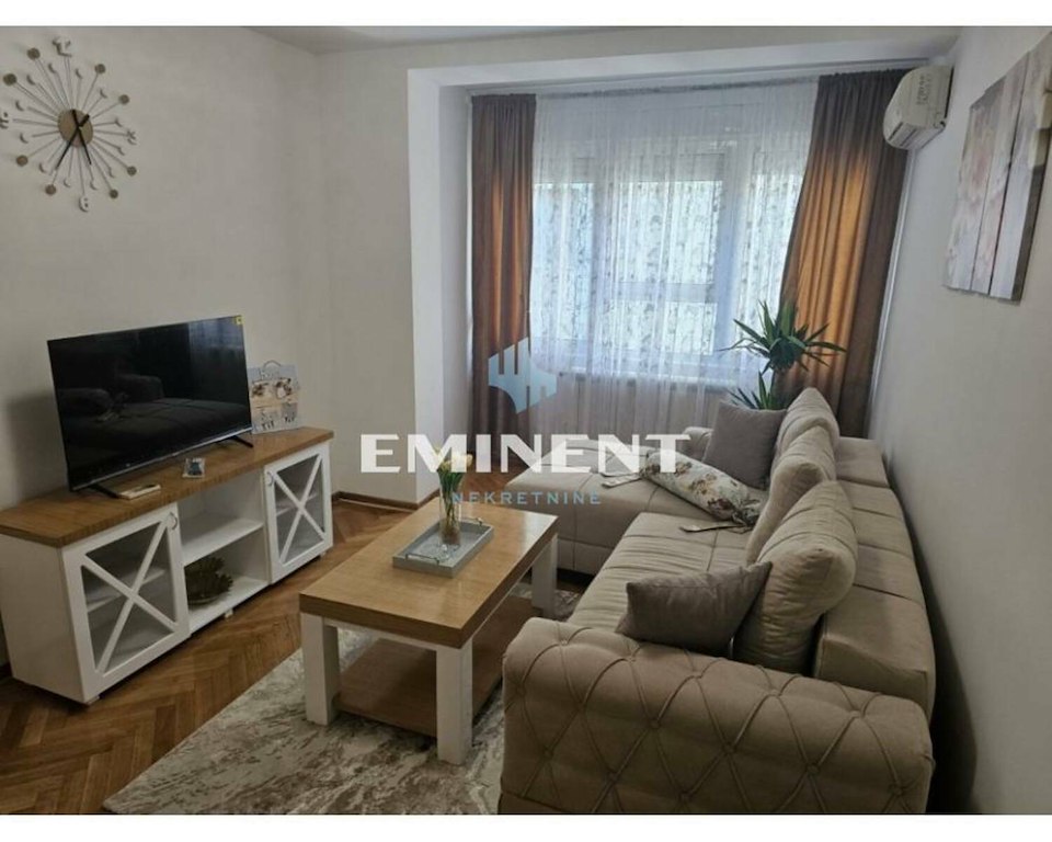 Dvosoban stan, Beograd - Kalenić Pijaca | Izdavanje · 60m² · 850€