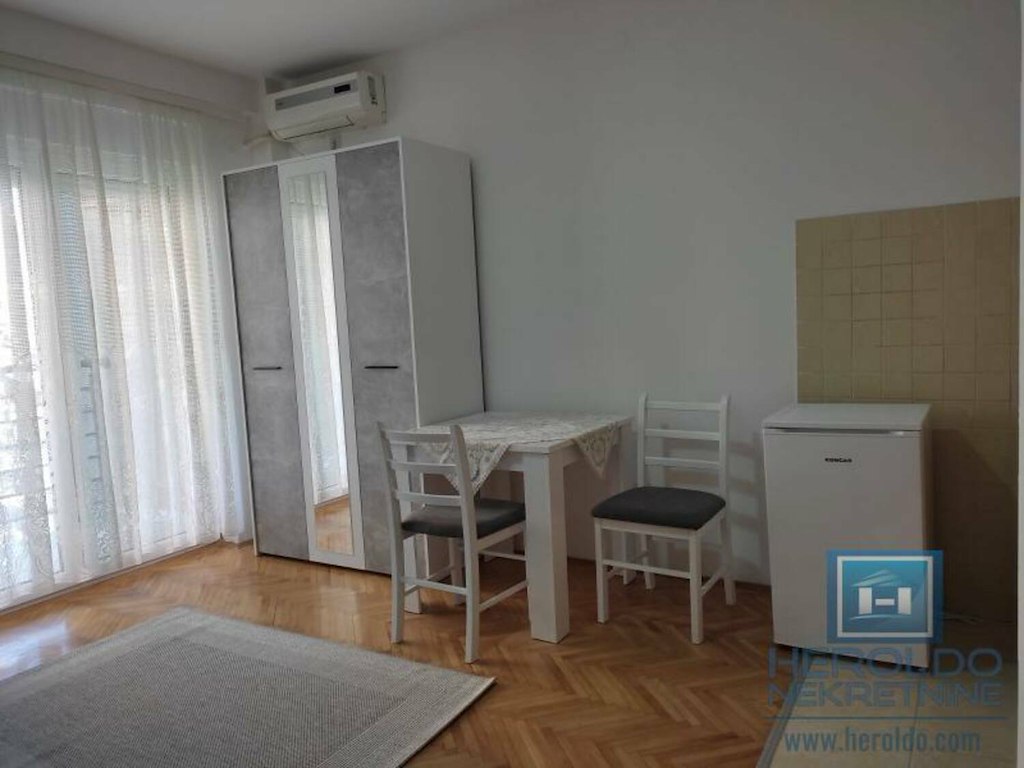 Garsonjera, Jagodina | Izdavanje · 26m² · 170€