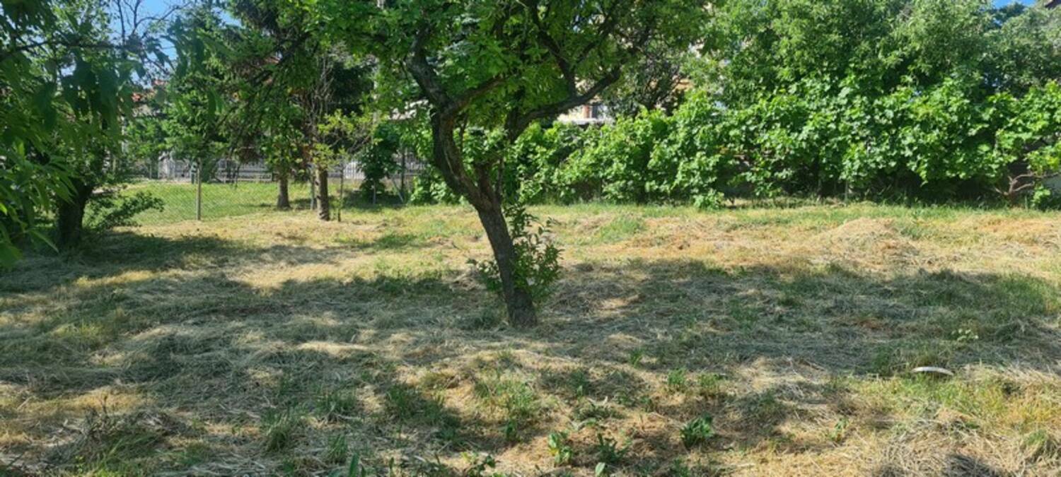 Plac, Beograd - Resnik | Prodaja · 1400m² · 63.000€