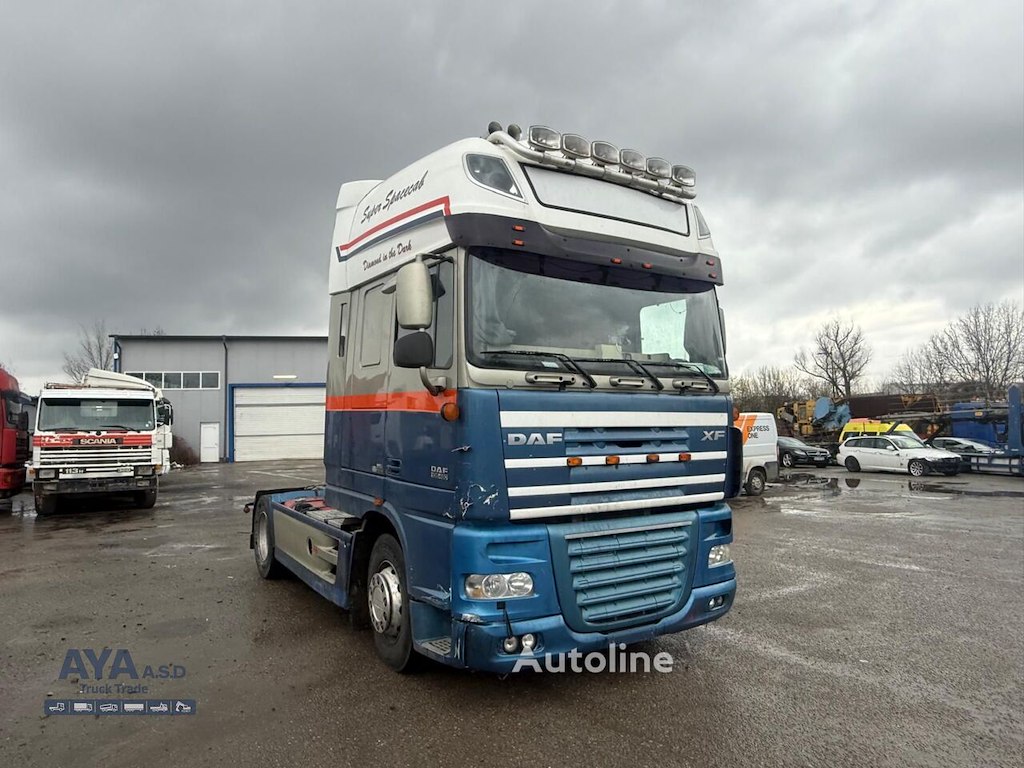 DAF XF 105 460 tegljač