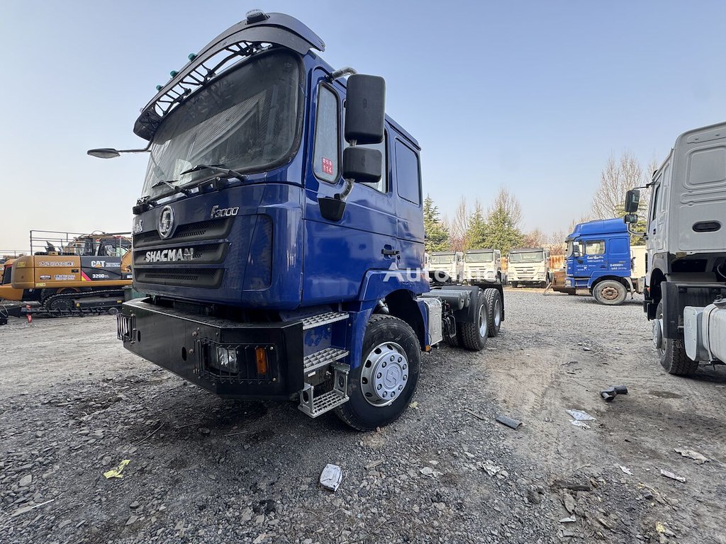 Shacman F3000 6x4 tractor truck tegljač