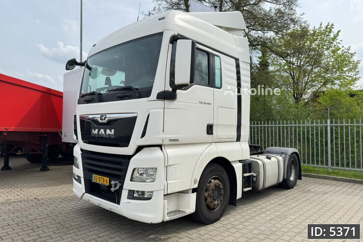 MAN TGX 18.460 XL, Euro 6, / Motor damage / Retarder / 2 Tanks, Inta tegljač