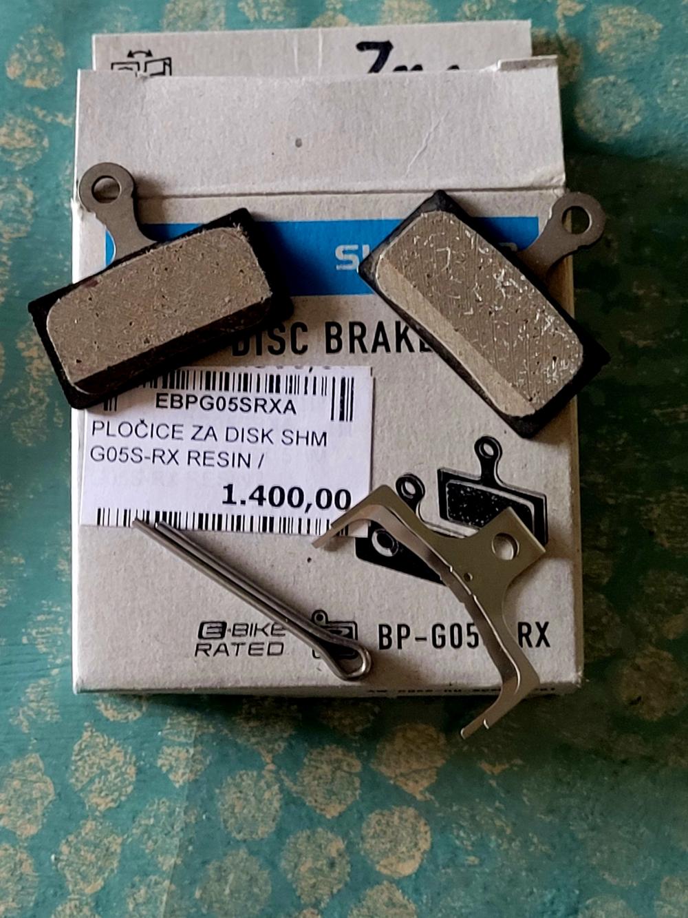Shimano G05S-RX resin disc brake pads